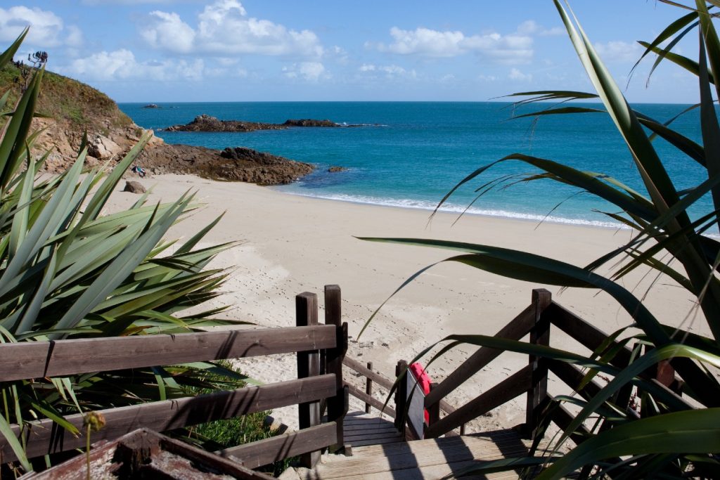 An Outdoor Guide to Adventures in The Isle of Herm - Virtual Bunch