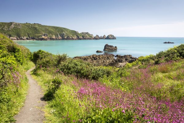 The Channel Islands: A Paradise that Invites You to Walk - Virtual Bunch