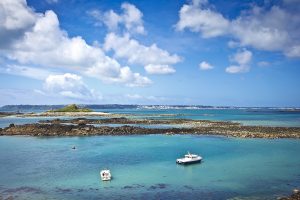 A Must-Read Guide to the Channel Islands - Virtual Bunch